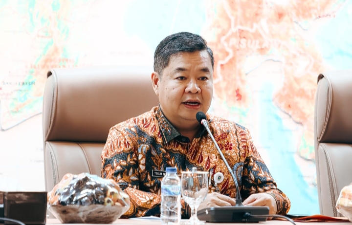 Dirjen Dukcapil Tegaskan Pentingnya Efisiensi Anggaran pada Rapat Awal ...